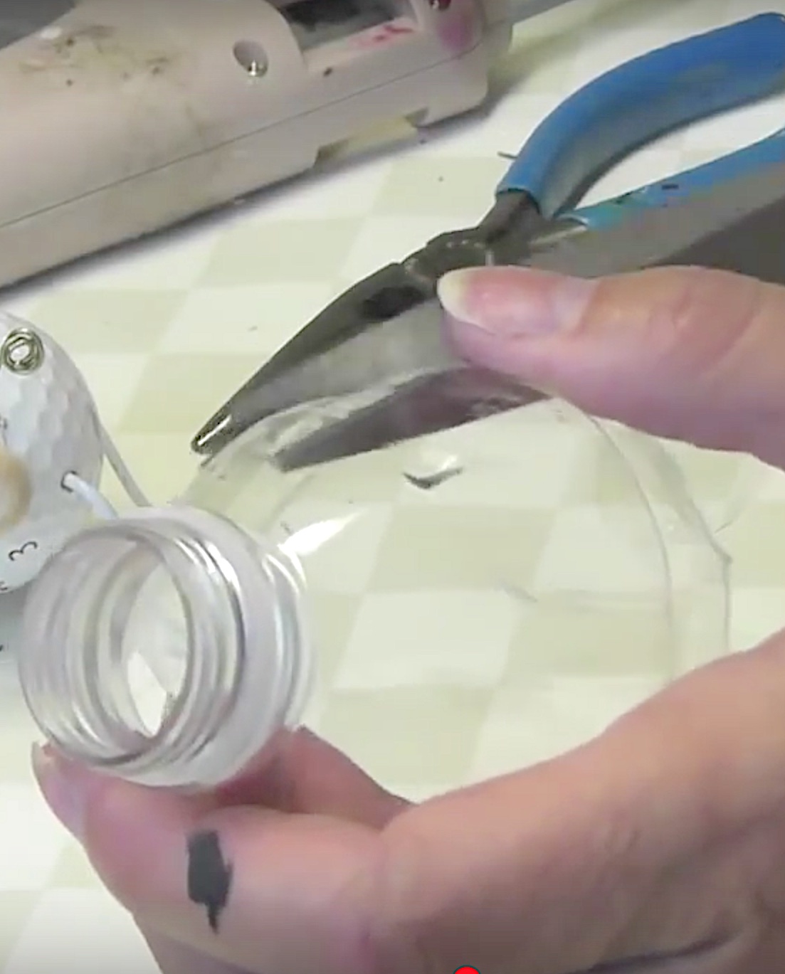 How To Make An Easy Ladybug Using Recycled Items - Craft Klatch