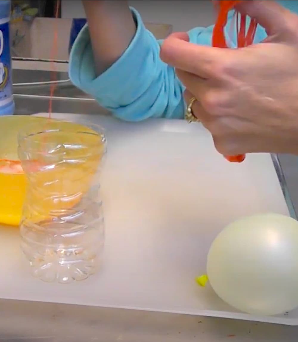 Easy String Pumpkin Craft in 3 Steps | Halloween DIY with video - Craft ...