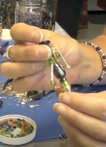 How to Make Bead People Craft Tutorial - Craft Klatch