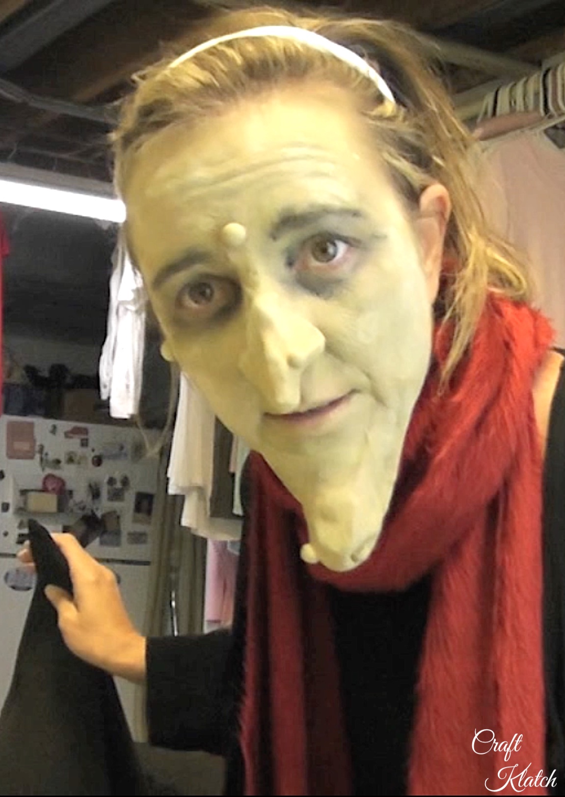 Witch Makeup Tutorial | Halloween Costume - Craft Klatch
