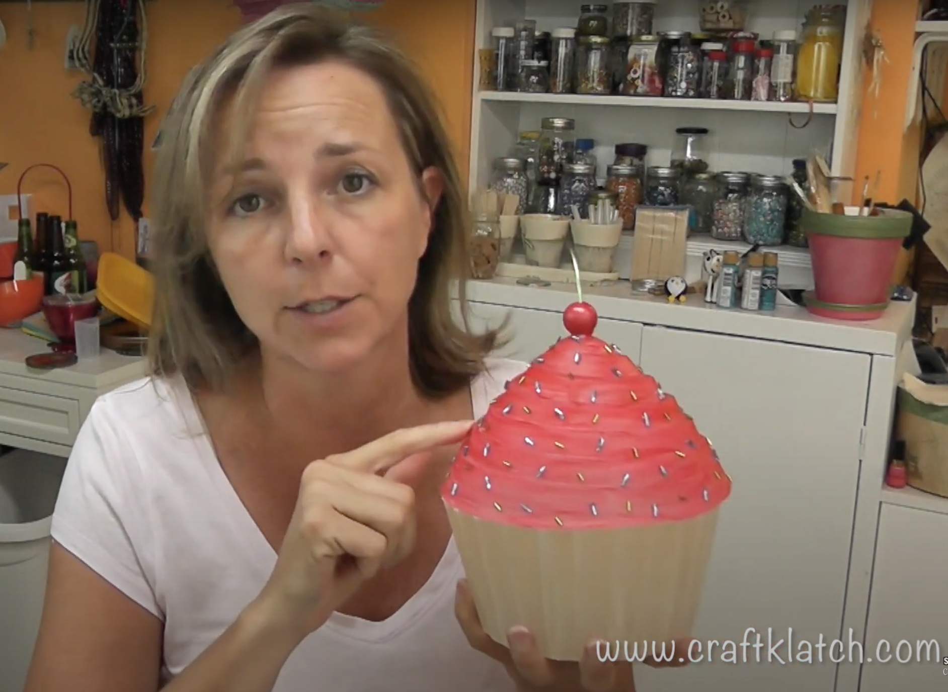 Cupcake Home Decor | Resin Lamp DIY - Craft Klatch