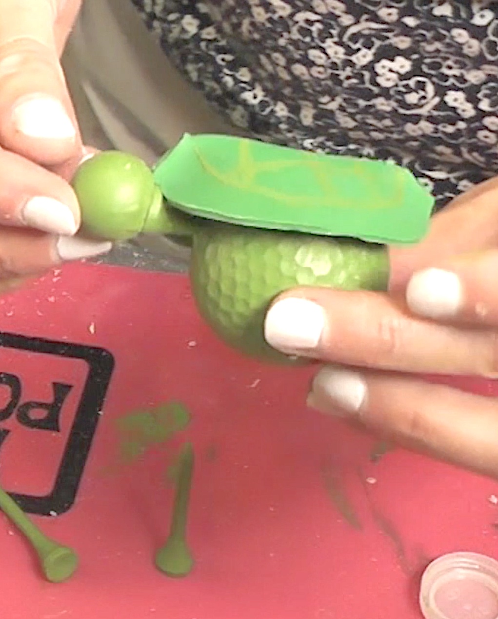 Baby Turtle Golf Ball Recycling Craft DIY with Video Tutorial - Craft ...