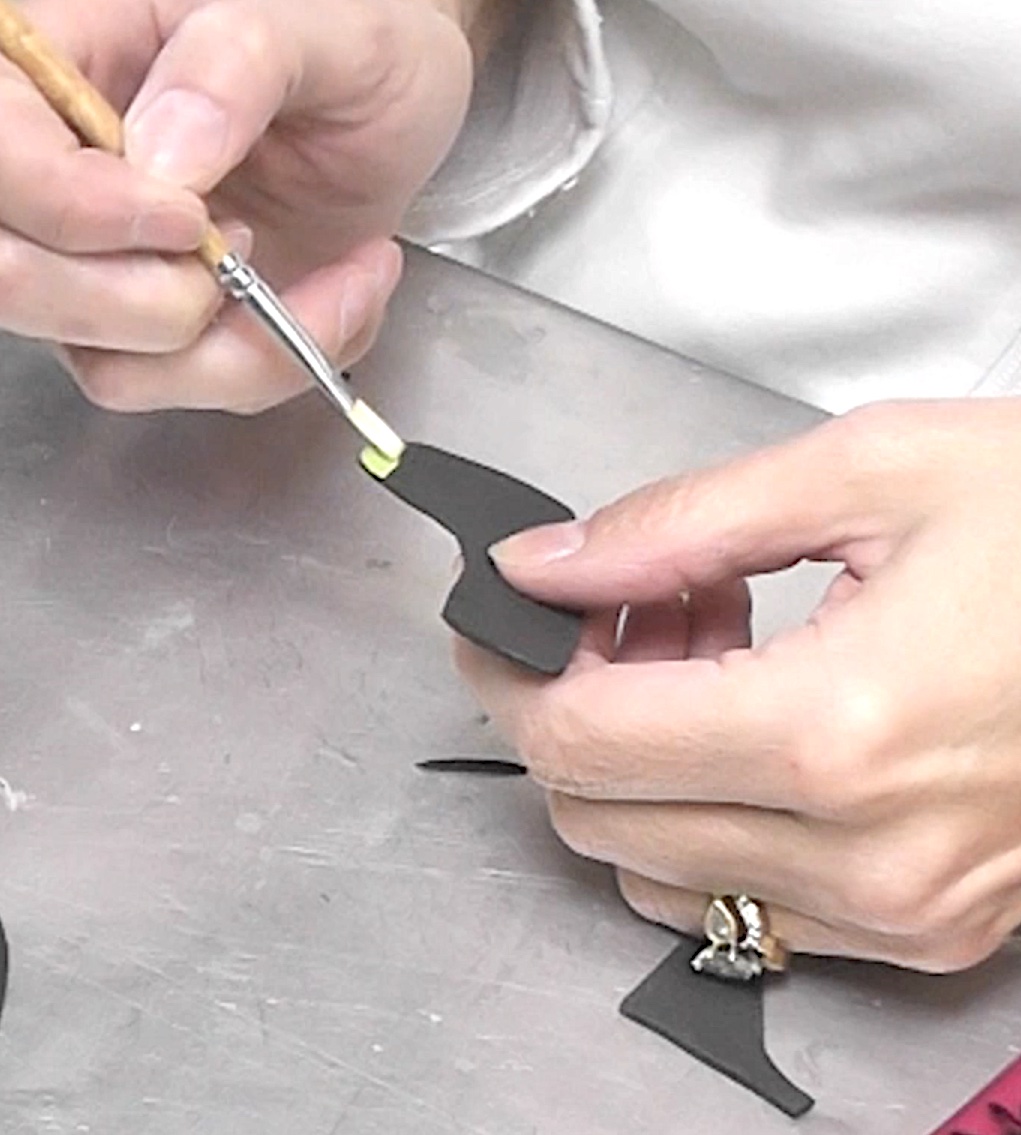 Witch Craft Halloween Golf Ball Recycling Craft W/ Video - Craft Klatch