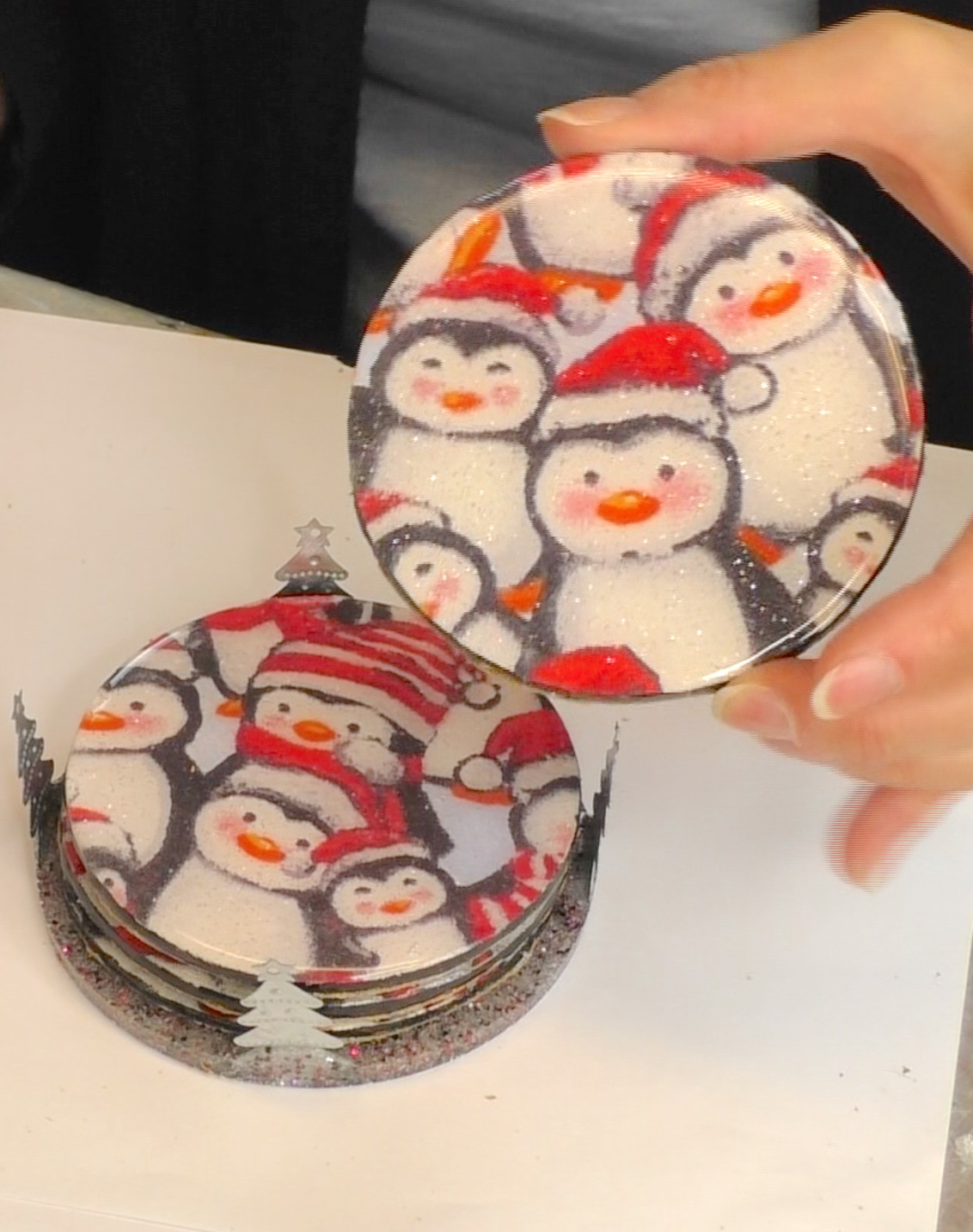 How to Make a Christmas Penguin Craft [Video] - Craft Klatch