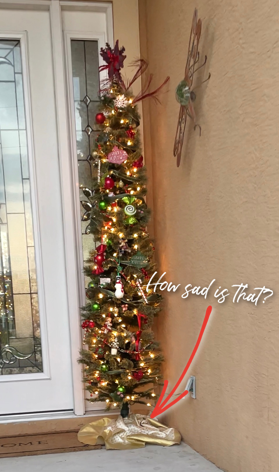 Christmas Decoration Idea from the Trash! Christmas Tree Stand DIY ...