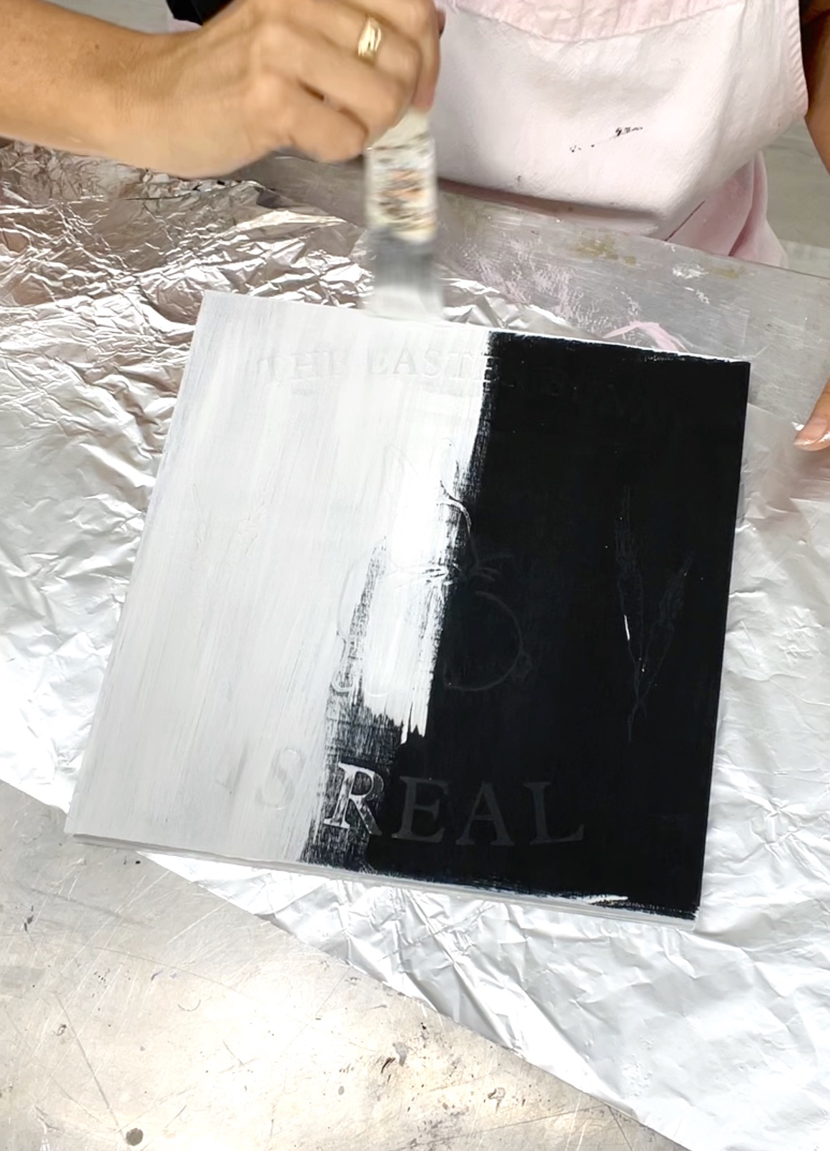 The Easter Bunny is Real Sign DIY [Video] - Craft Klatch