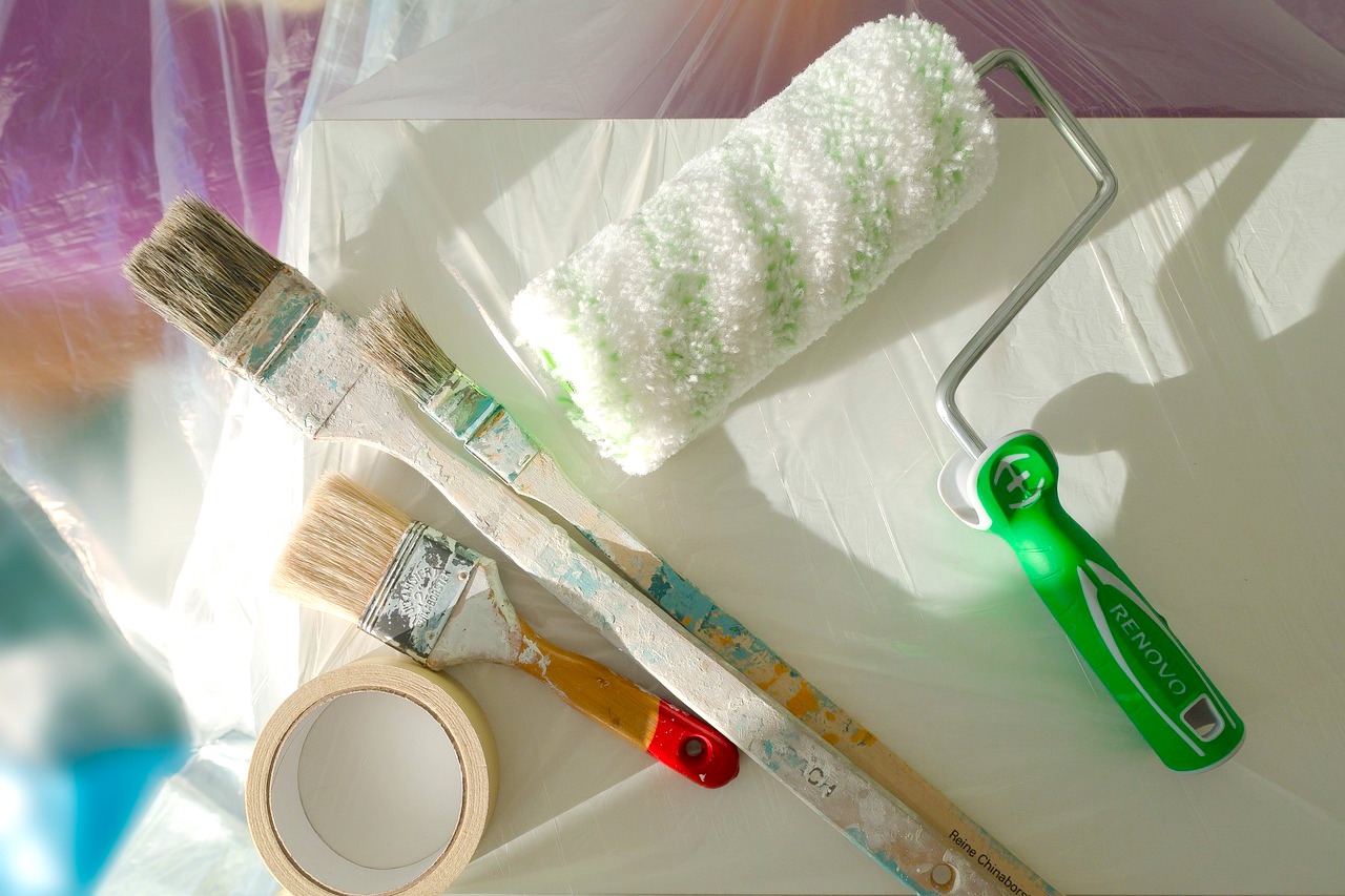 Selecting Paint Essentials: 5 Tips for Picture-Perfect Walls - Craft Klatch