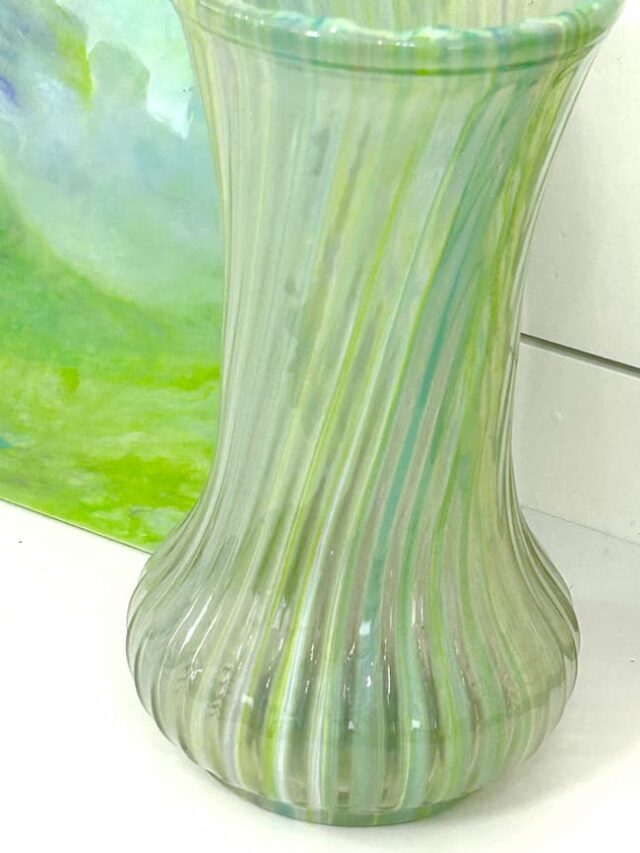 Resin Flower Vase Art In 5 Easy Steps | Craft Klatch