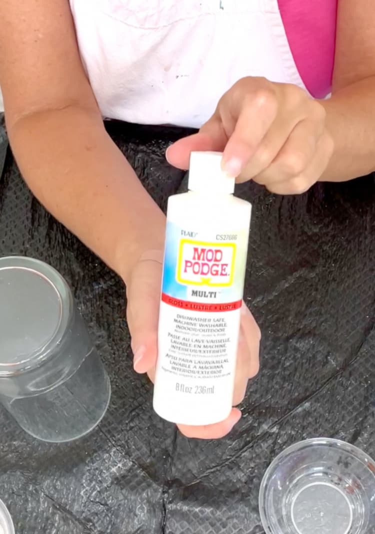 DIY Old Fashioned Rock Candy Salt Resin Vase: A Stunning Dollar Tree ...